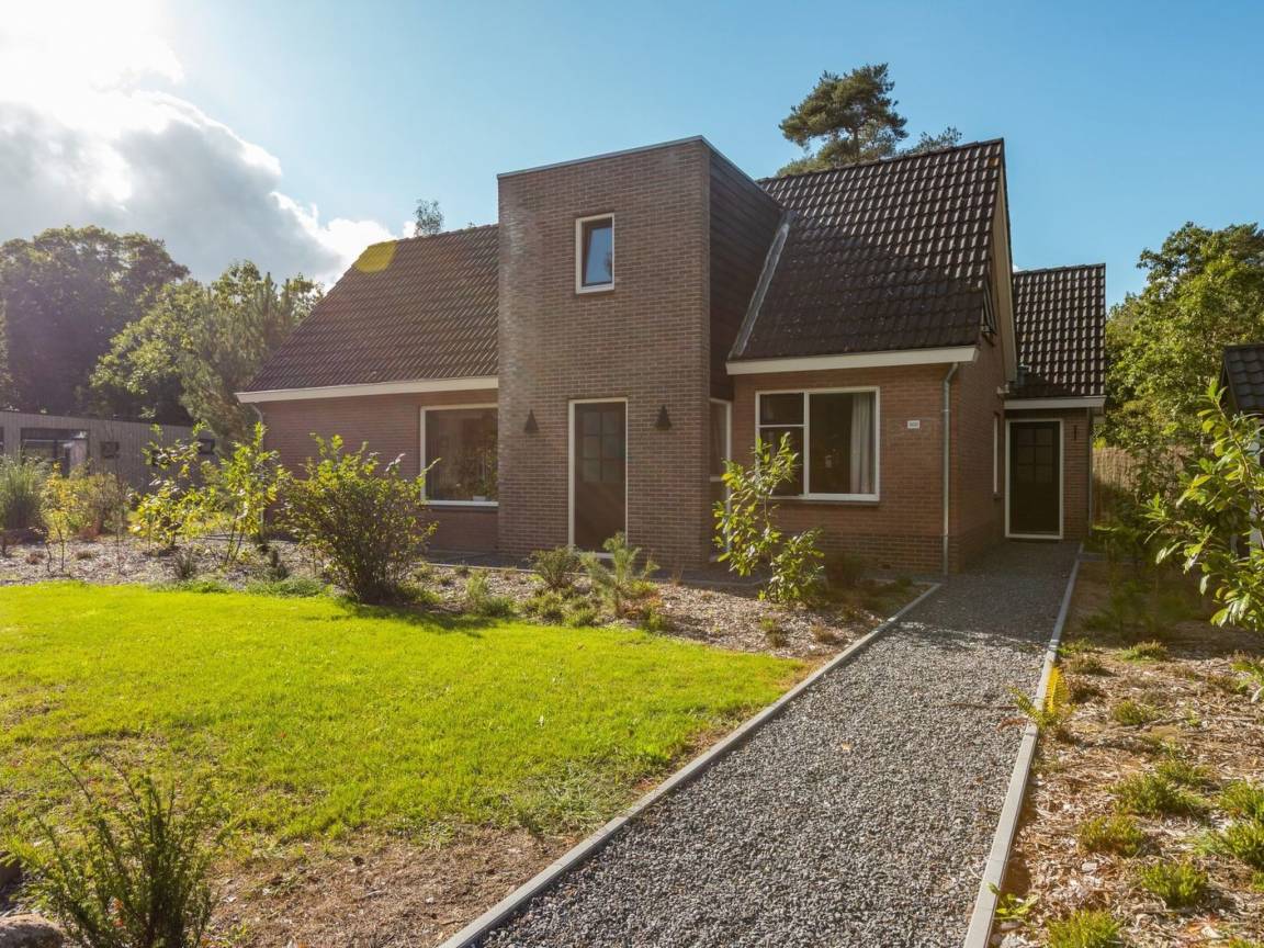 100 M² House ∙ 5 Bedrooms ∙ 10 Guests - Drenthe