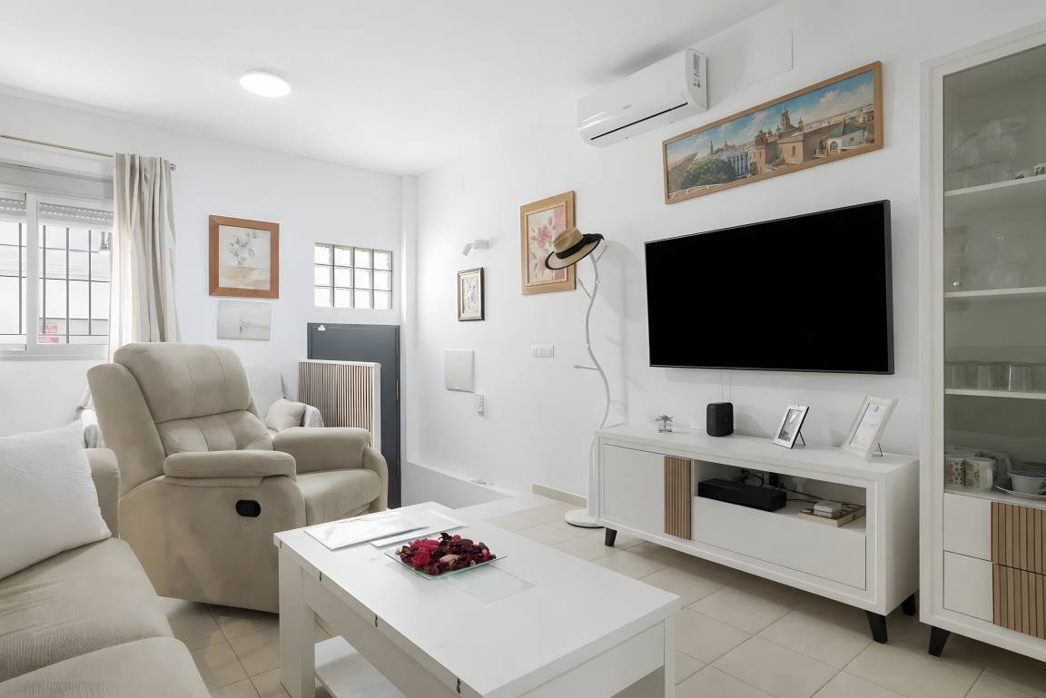 84 M² Apartment ∙ 2 Bedrooms ∙ 5 Guests - Barbate