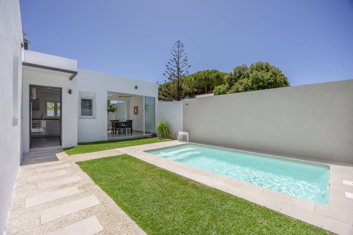 60 M² Casa ∙ 1 Habitación ∙ 4 Huéspedes - Chiclana de la Frontera