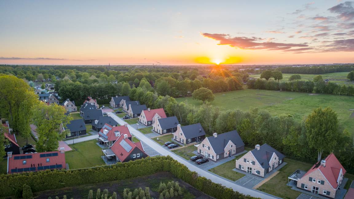 120 M² Bungalow ∙ 4 Chambres ∙ 8 Personnes - Tilbourg