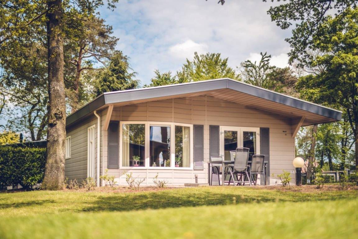 49 M² Ferienhaus ∙ 2 Schlafzimmer ∙ 4 Gäste - Putten
