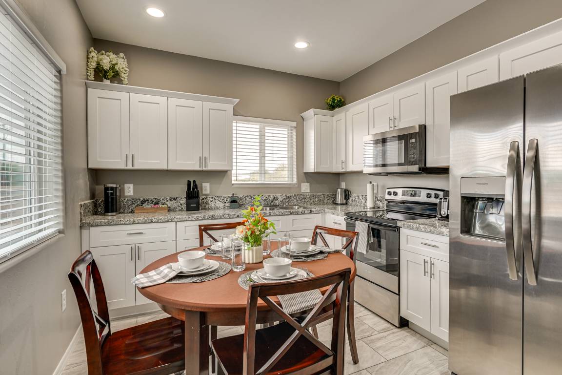 74 M² Apartment ∙ 2 Bedrooms ∙ 4 Guests - Tucson, AZ