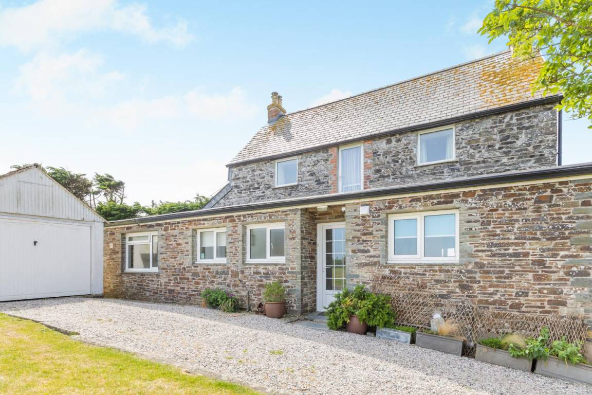 Cottage ∙ 3 Bedrooms ∙ 6 Guests - Padstow