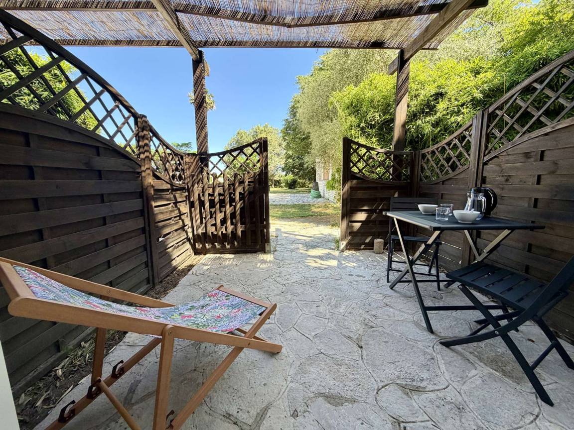 19 M² Studio ∙ 1 Chambre ∙ 2 Personnes - Saint-Florent