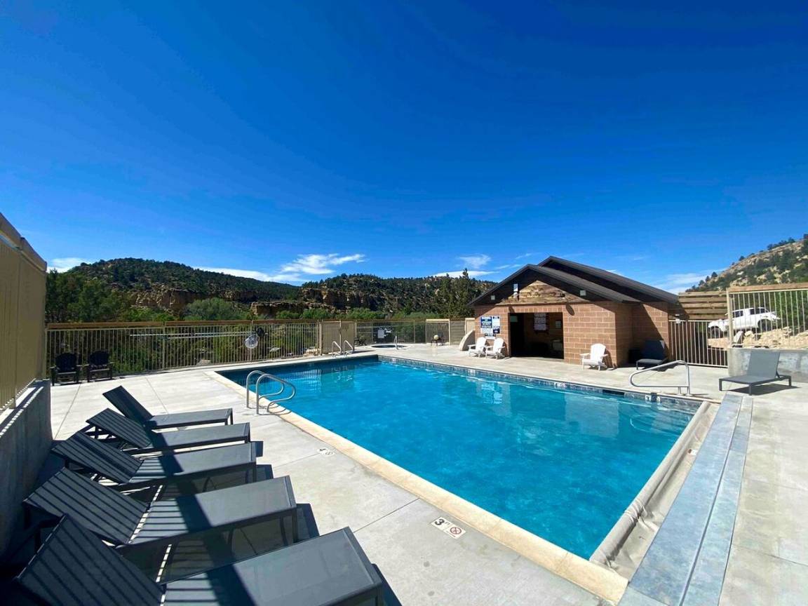 House ∙ 1 Bedroom ∙ 4 Guests - Orderville, UT