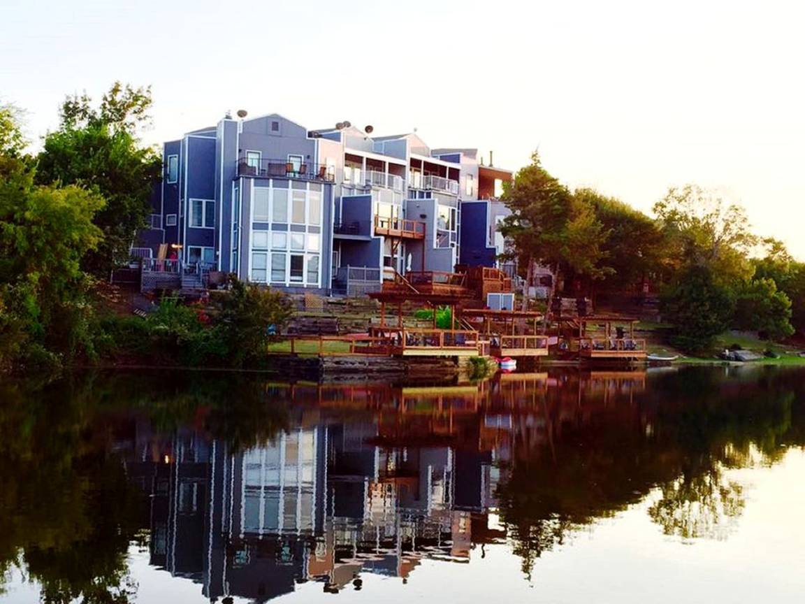 Villa ∙ 4 Bedrooms ∙ 15 Guests - Texas