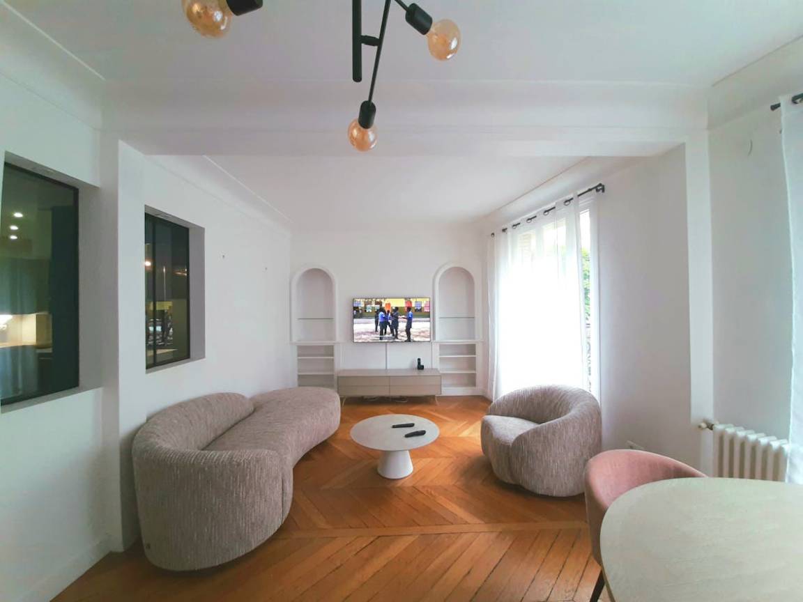 75 M² Appartement ∙ 2 Chambres ∙ 4 Personnes - ibis Paris Brancion Parc des Expositions 15ème