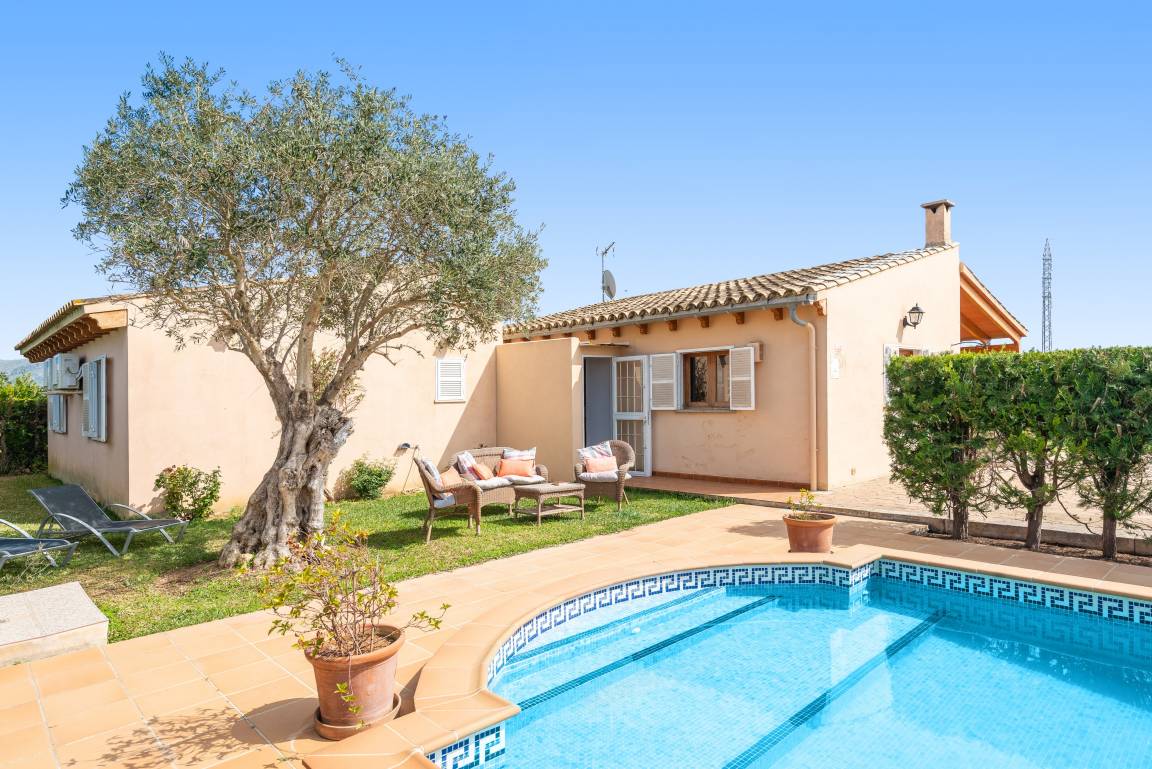 130 M² Villa ∙ 3 Bedrooms ∙ 6 Guests - Mallorca