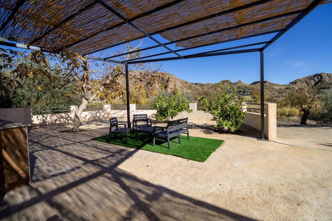 Apartamento ∙ 5 Habitaciones ∙ 10 Huéspedes - Cádiar