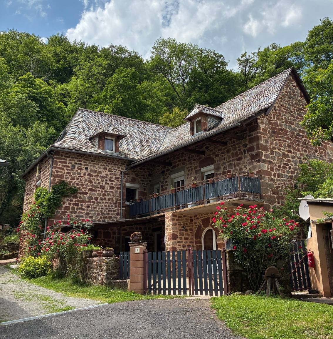 45 M² Ferienhaus ∙ 1 Schlafzimmer ∙ 2 Gäste - Aveyron