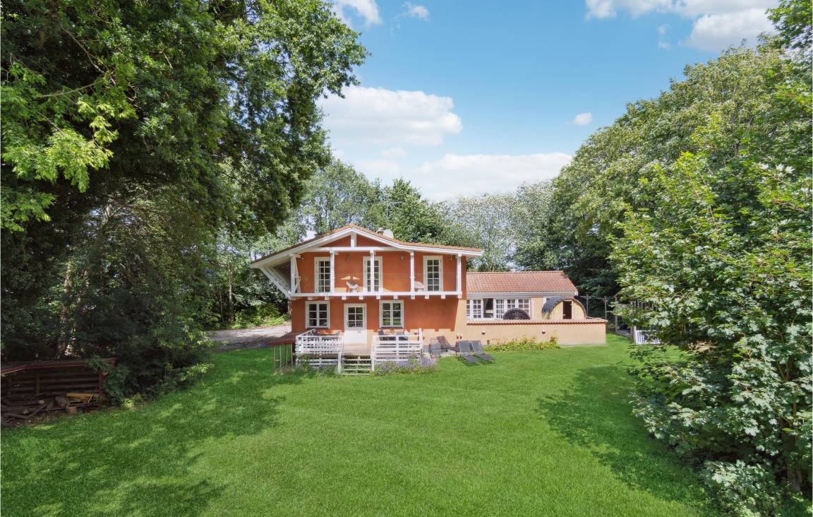 238 M² House ∙ 6 Bedrooms ∙ 12 Guests - Gilleleje