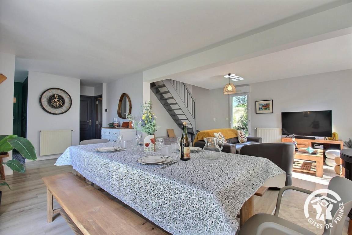 119 M² Mökki ∙ 4 Makuuhuonetta ∙ 8 Vierasta - Ploubalay