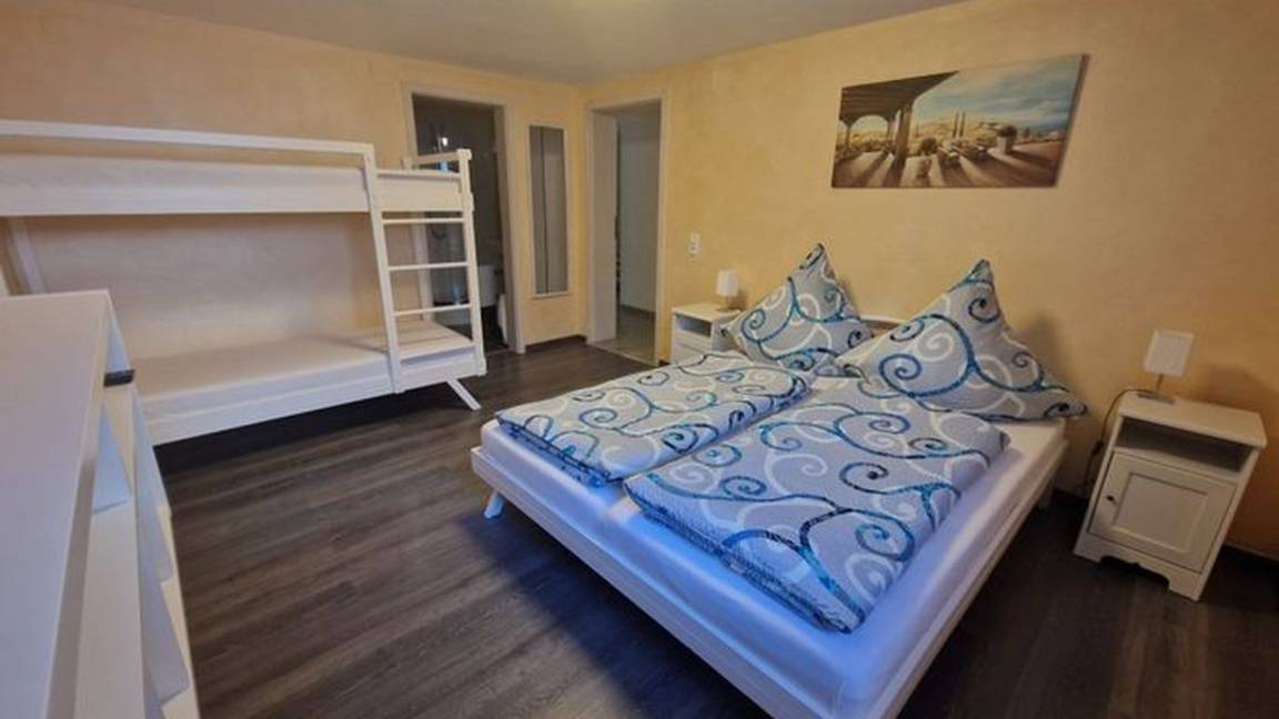 60 M² Ferienwohnung ∙ 2 Schlafzimmer ∙ 7 Gäste - Rust