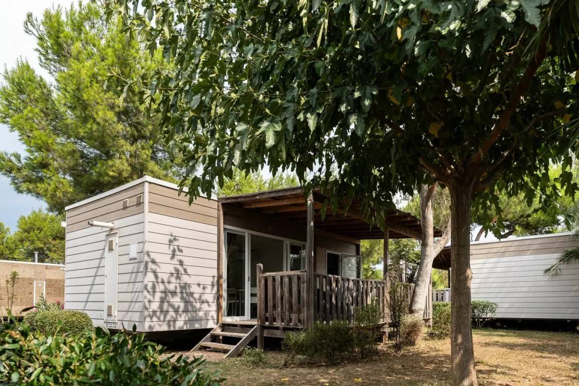 28 M² Caravan ∙ 2 Bedrooms ∙ 5 Guests - Cecina