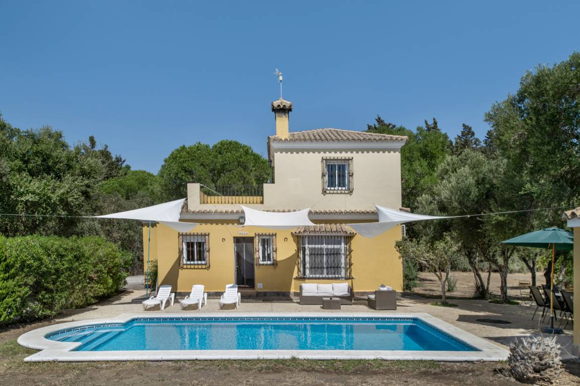 250 M² House ∙ 4 Bedrooms ∙ 11 Guests - San Fernando, Spain