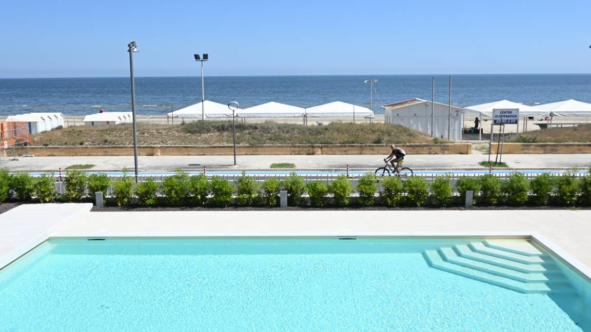 60 M² Huoneisto ∙ 1 Makuuhuone ∙ 4 Vierasta - Senigallia