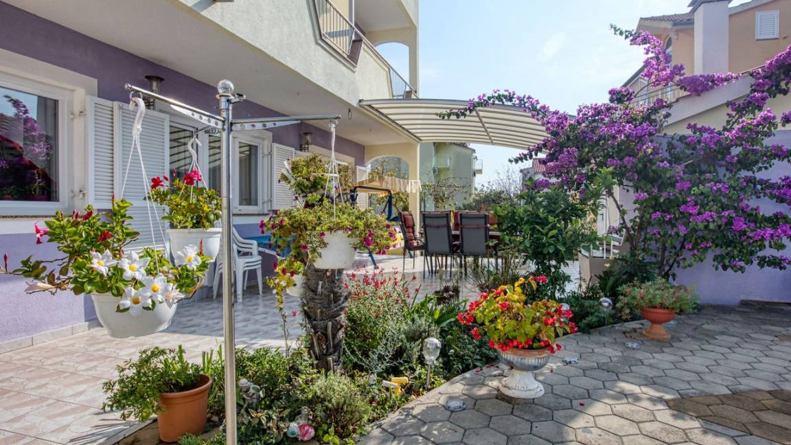 25 M² Hotel ∙ 1 Bedroom ∙ 3 Guests - Vodice
