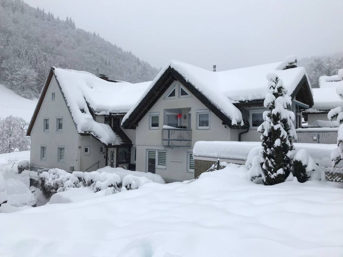 95 M² Appartement ∙ 2 Chambres ∙ 6 Personnes - Todtnau