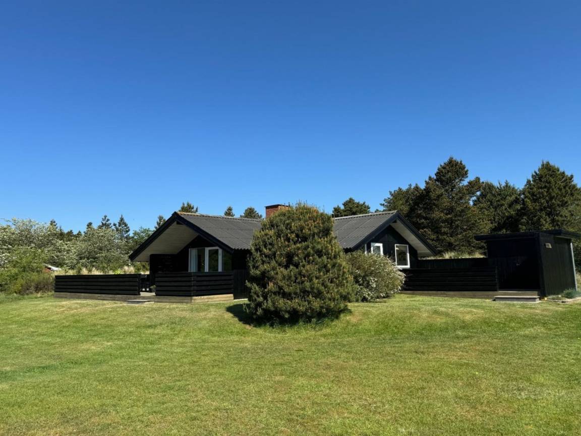 77 M² Ferienhaus ∙ 1 Schlafzimmer ∙ 6 Gäste - Blåvand