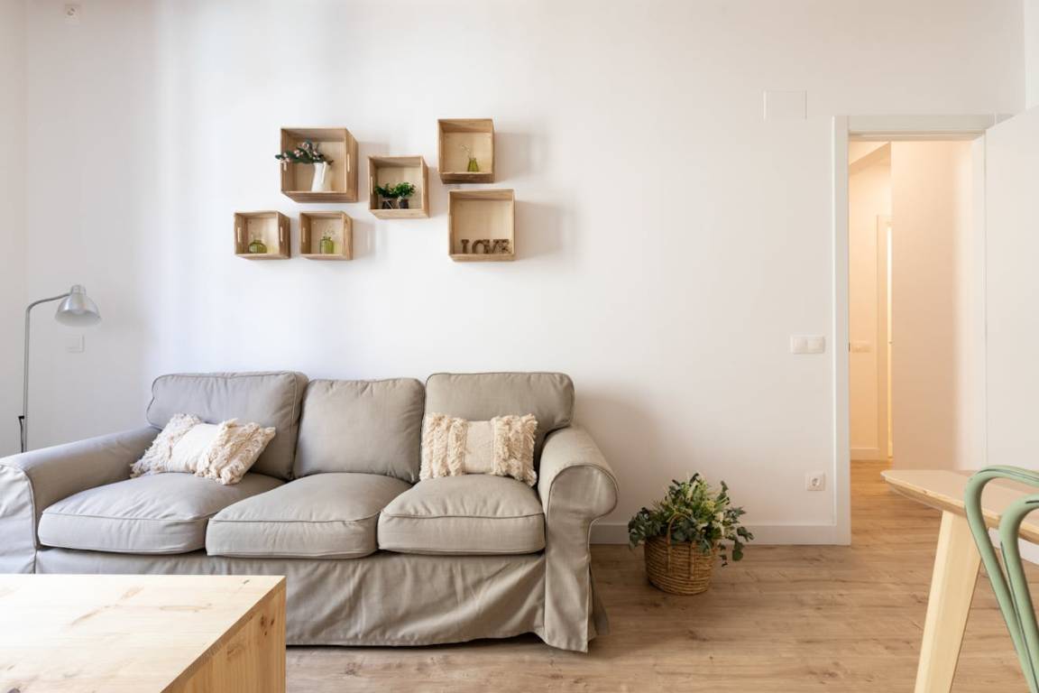 70 M² Apartment ∙ 3 Bedrooms ∙ 4 Guests - Barcelona
