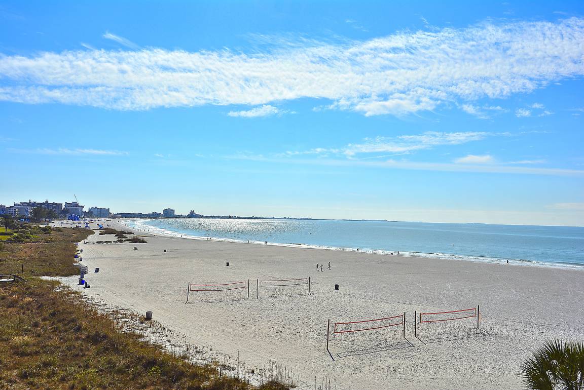 84 M² Condo ∙ 2 Bedrooms ∙ 6 Guests - St. Pete Beach, FL