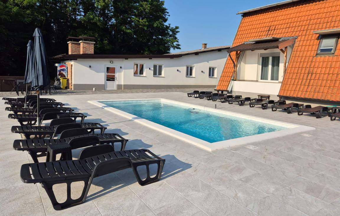 350 M² Maison De Vacances ∙ 6 Chambres ∙ 11 Personnes - Croatie