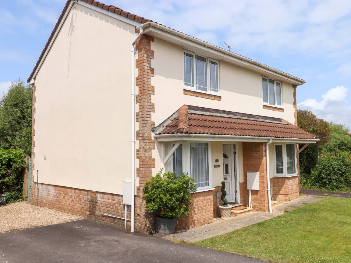 Cottage ∙ 2 Bedrooms ∙ 4 Guests - Barnstaple