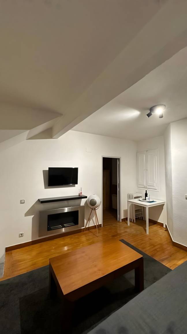 52 M² Apartamento ∙ 2 Habitaciones ∙ 4 Huéspedes - Alp