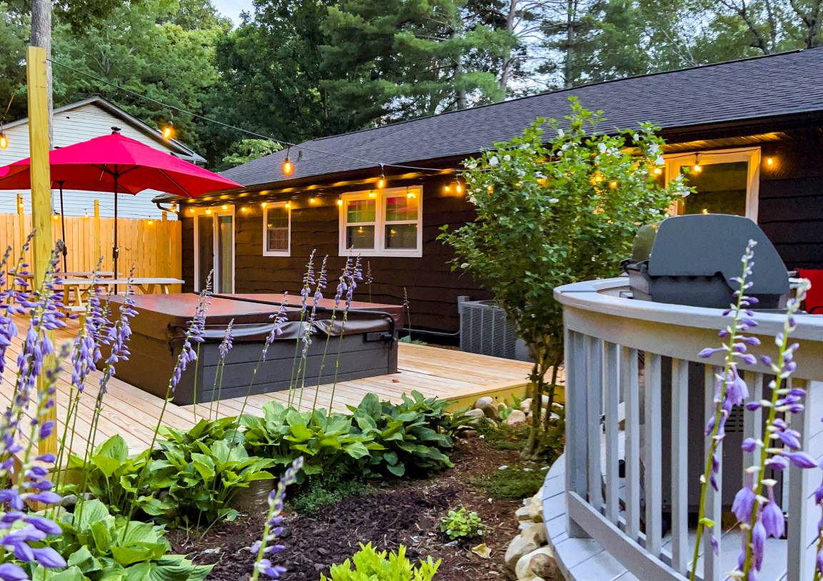 342 M² House ∙ 6 Bedrooms ∙ 16 Guests - Asheville, NC
