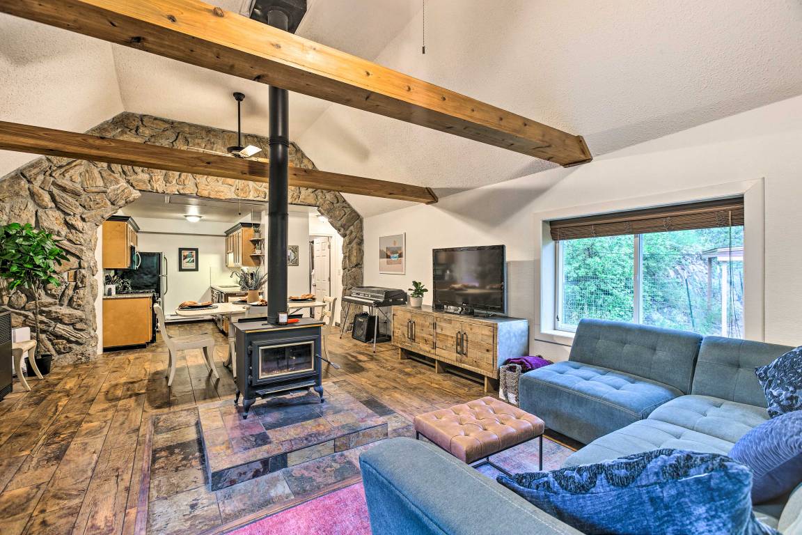 97 M² House ∙ 2 Bedrooms ∙ 4 Guests - Morrison, CO