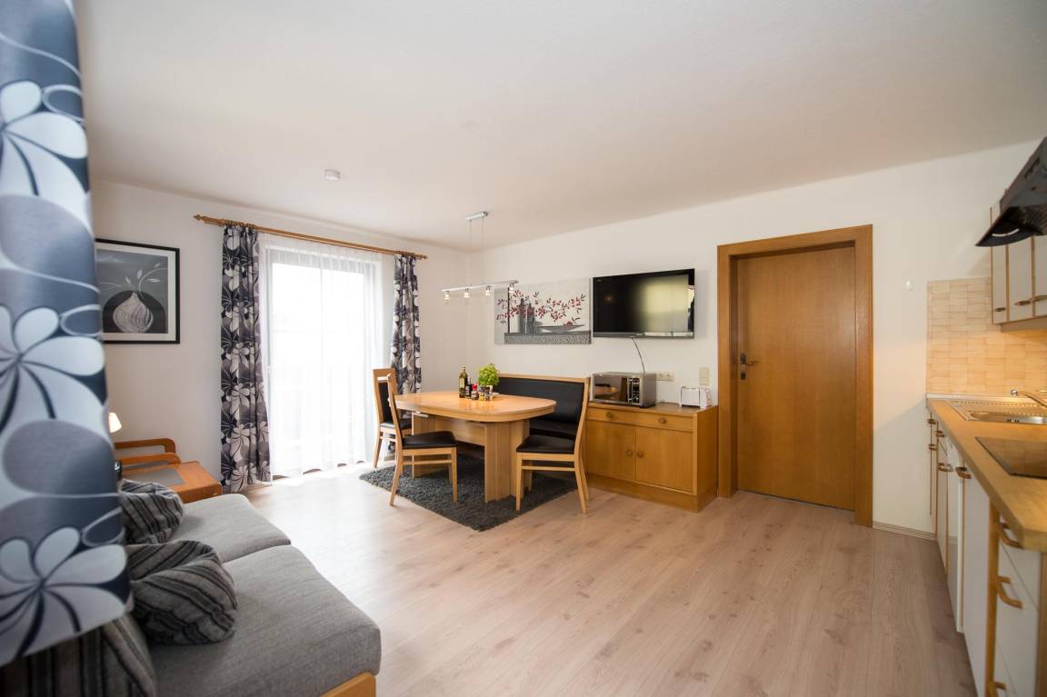 55 M² Ferienwohnung ∙ 1 Schlafzimmer ∙ 4 Gäste - Rauris