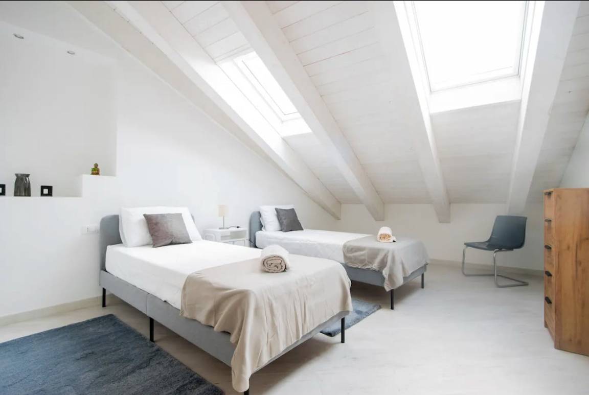 90 M² Apartment ∙ 2 Bedrooms ∙ 6 Guests - Turin