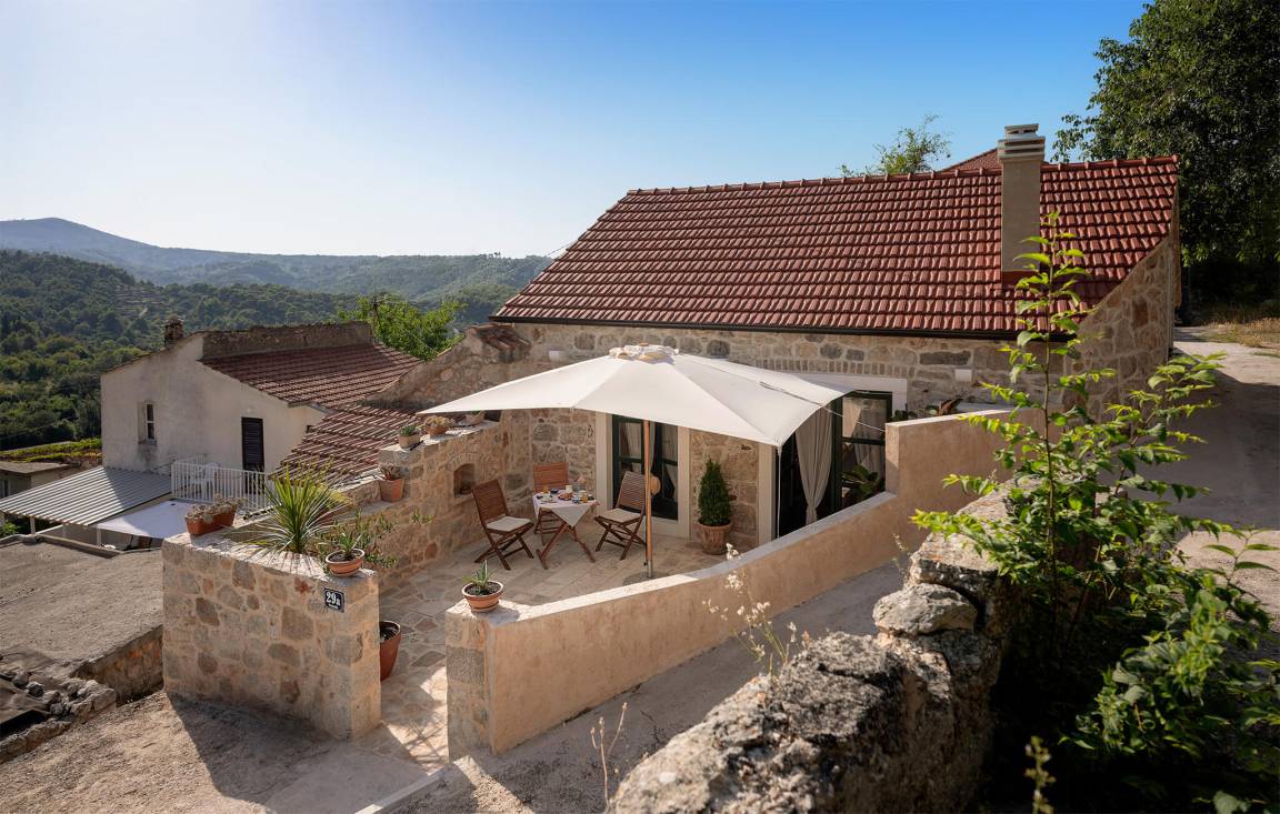 60 M² House ∙ 1 Bedroom ∙ 2 Guests - Hvar