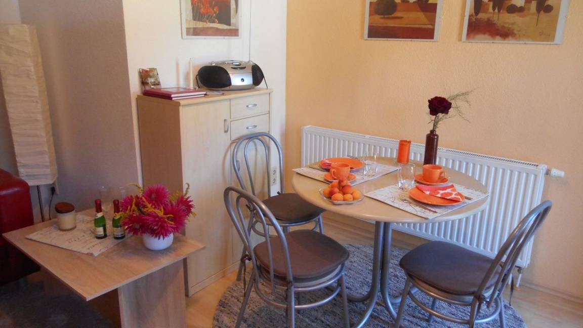 36 M² Ferienwohnung ∙ 1 Schlafzimmer ∙ 2 Gäste - Annaberg-Buchholz