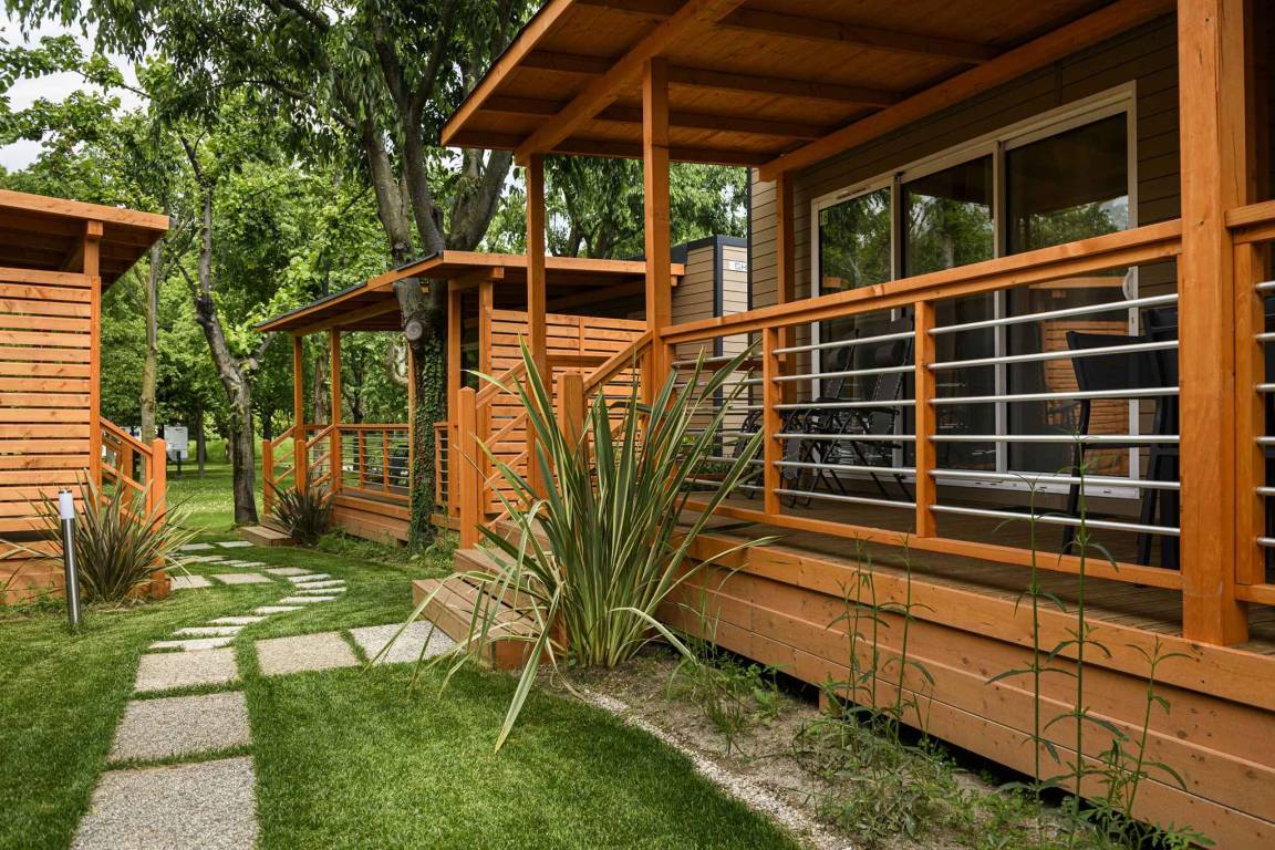 35 M² Casa Móvel ∙ 3 Quartos ∙ 6 Hóspedes - Moniga del Garda