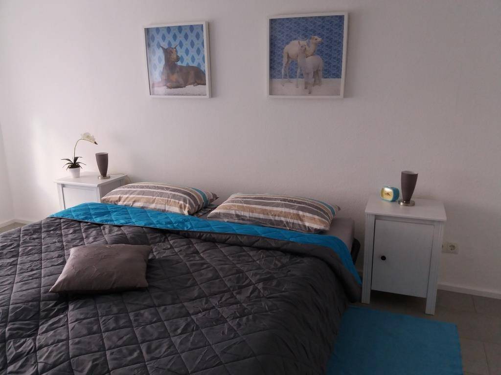 70 M² Ferienwohnung ∙ 1 Schlafzimmer ∙ 2 Gäste - Emmelshausen