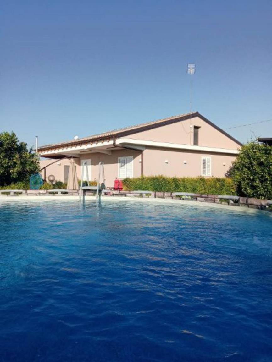 90 M² Villa ∙ 3 Camere Da Letto ∙ 5 Ospiti - Floridia