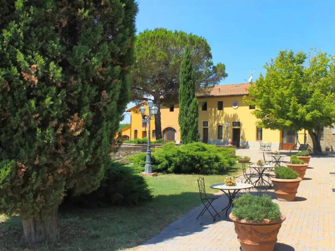 55 M² Apartamento ∙ 1 Habitación ∙ 4 Huéspedes - Prato