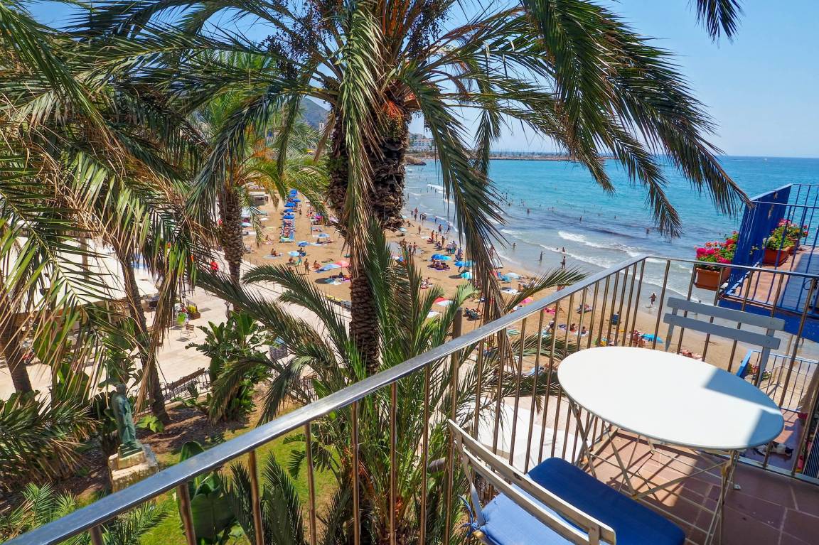 50 M² Apartamento ∙ 1 Habitación ∙ 2 Huéspedes - Sitges