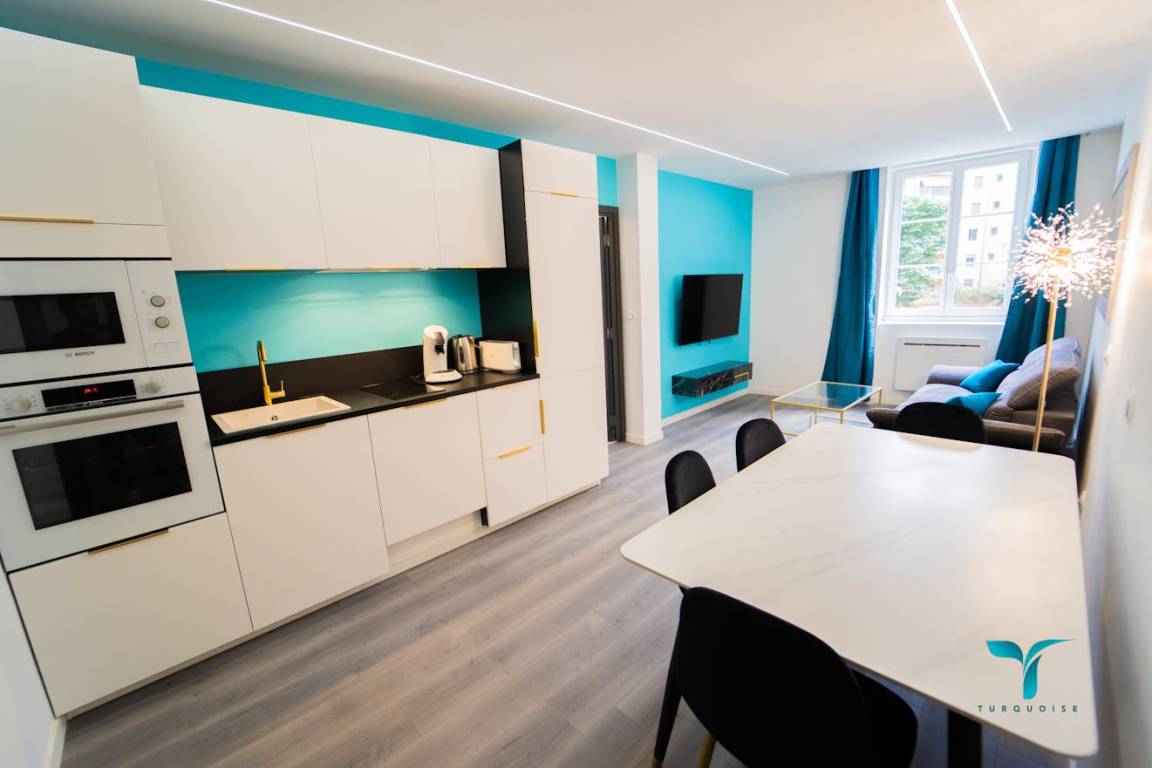 45 M² Appartement ∙ 1 Chambre ∙ 2 Personnes - Écully