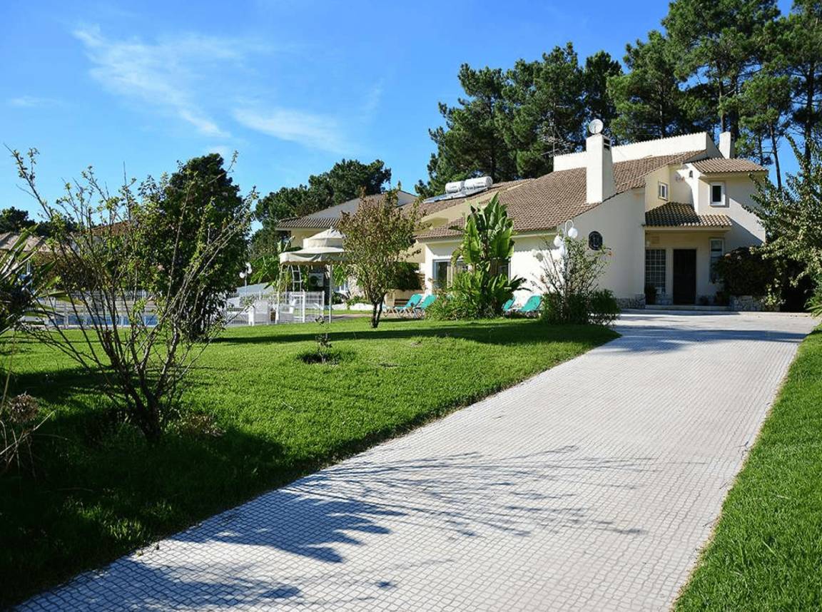 Vivenda ∙ 6 Quartos ∙ 14 Hóspedes - Costa da Caparica