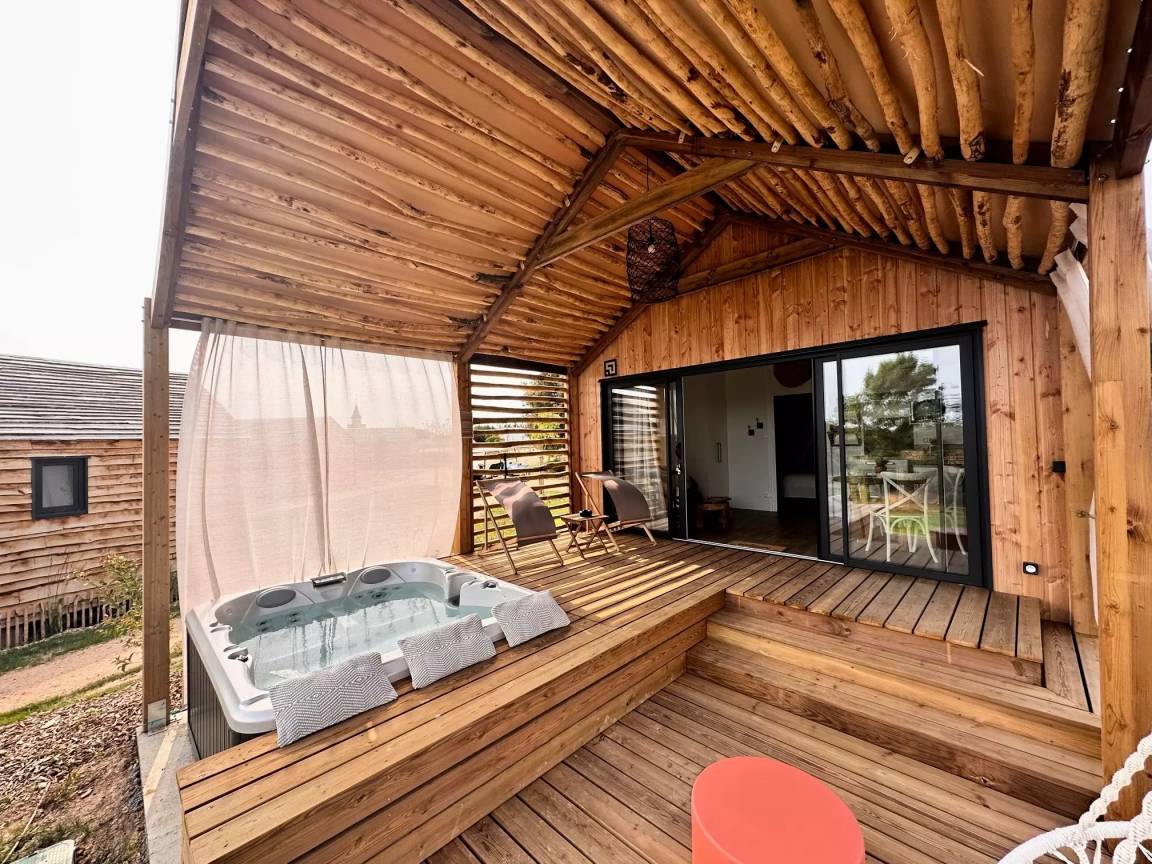 31 M² Chalet ∙ 2 Bedrooms ∙ 5 Guests - Vendée