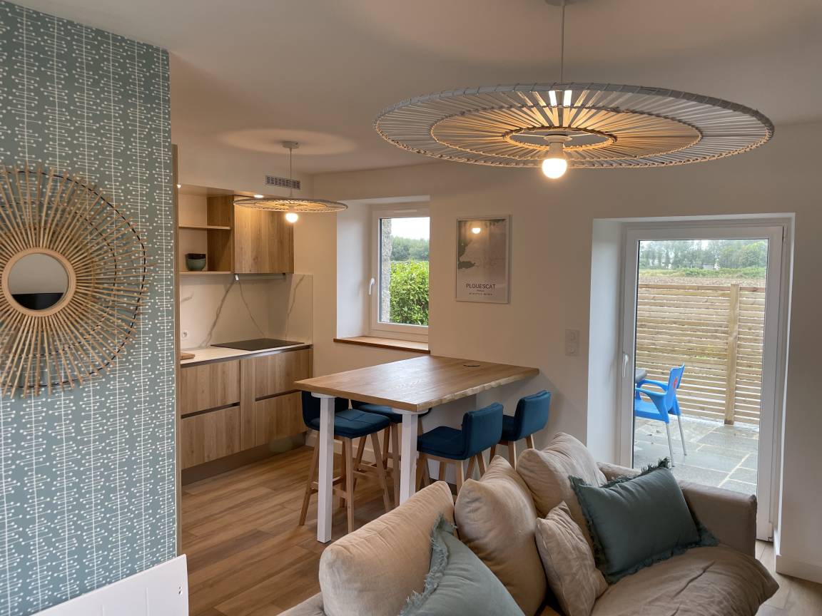 House ∙ 2 Bedrooms ∙ 4 Guests - Plouescat