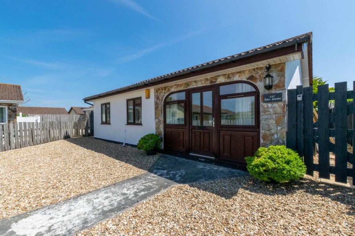 House ∙ 3 Bedrooms ∙ 5 Guests - Constantine Bay