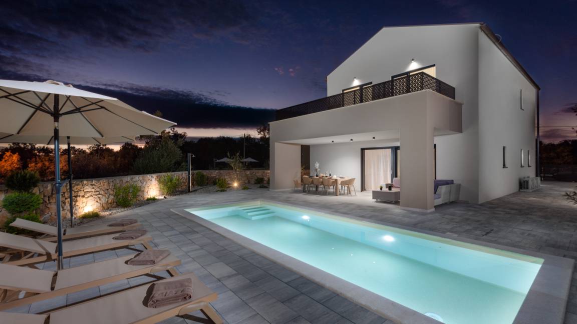 160 M² Villa ∙ 4 Chambres ∙ 8 Personnes - Krk