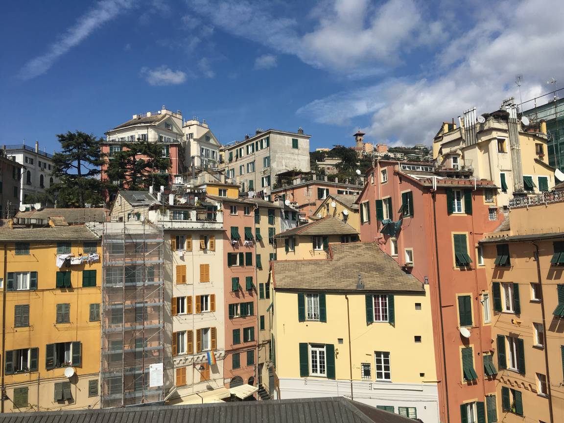 120 M² Apartment ∙ 2 Bedrooms ∙ 4 Guests - Genoa