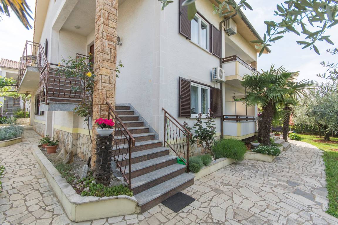 55 M² Appartement ∙ 2 Slaapkamers ∙ 5 Gasten - Poreč