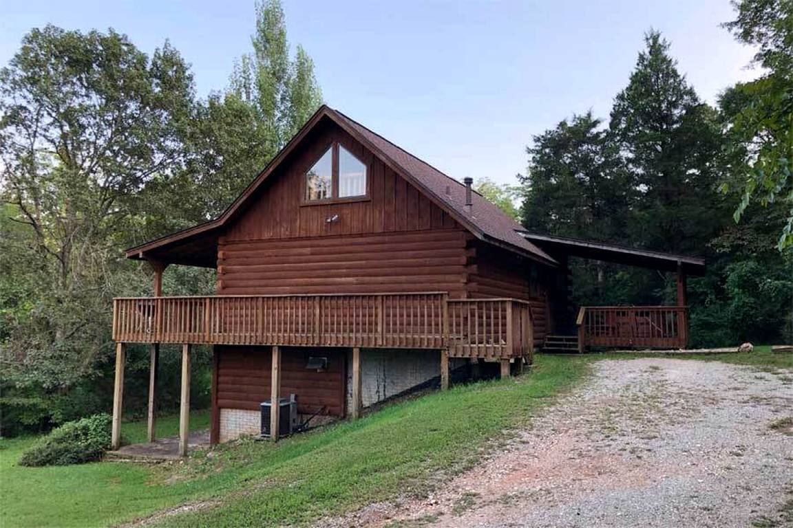House ∙ 1 Bedroom ∙ 8 Guests - Eureka Springs, AR