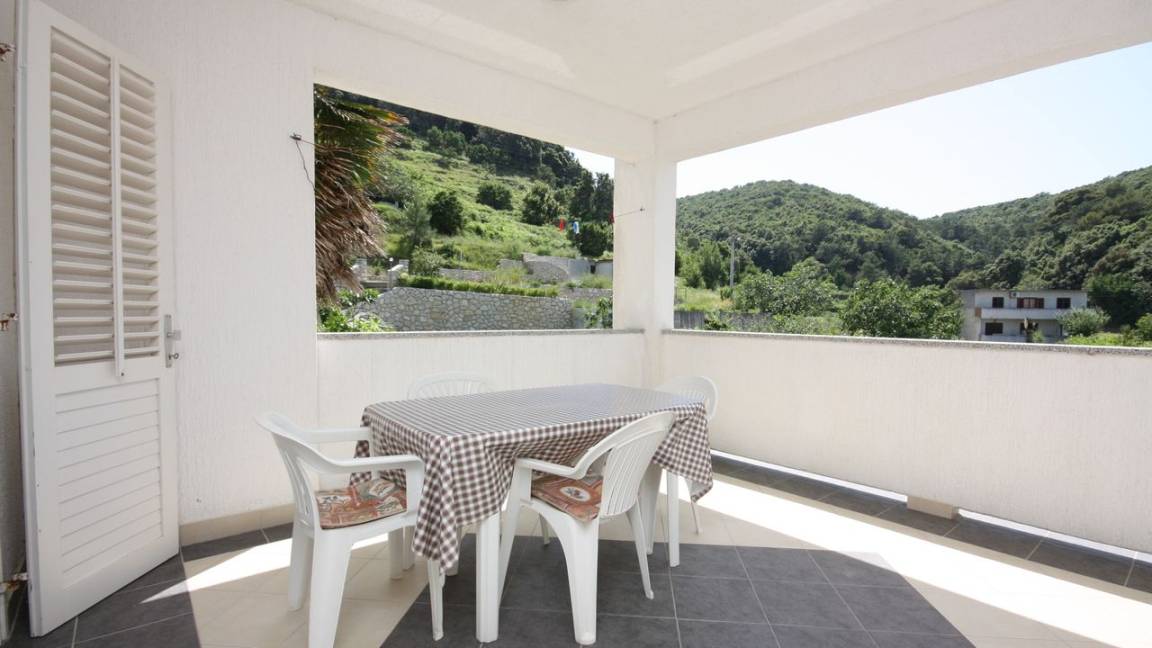 40 M² Appartement ∙ 2 Chambres ∙ 5 Personnes - Lopar