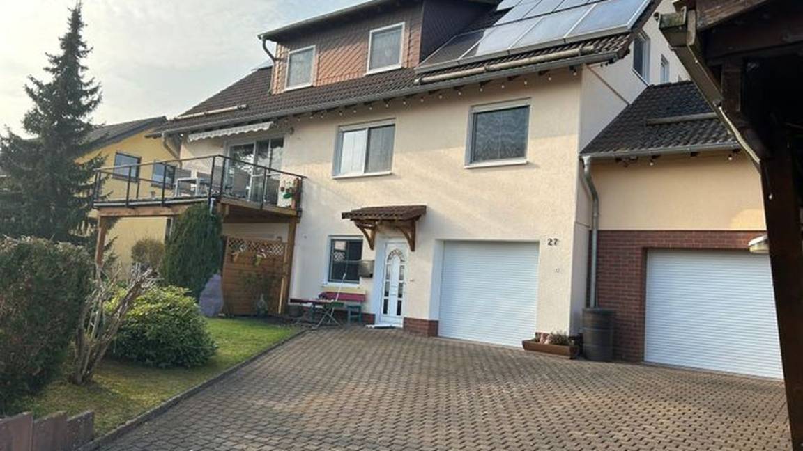 50 M² Ferienwohnung ∙ 1 Schlafzimmer ∙ 2 Gäste - Bad Emstal